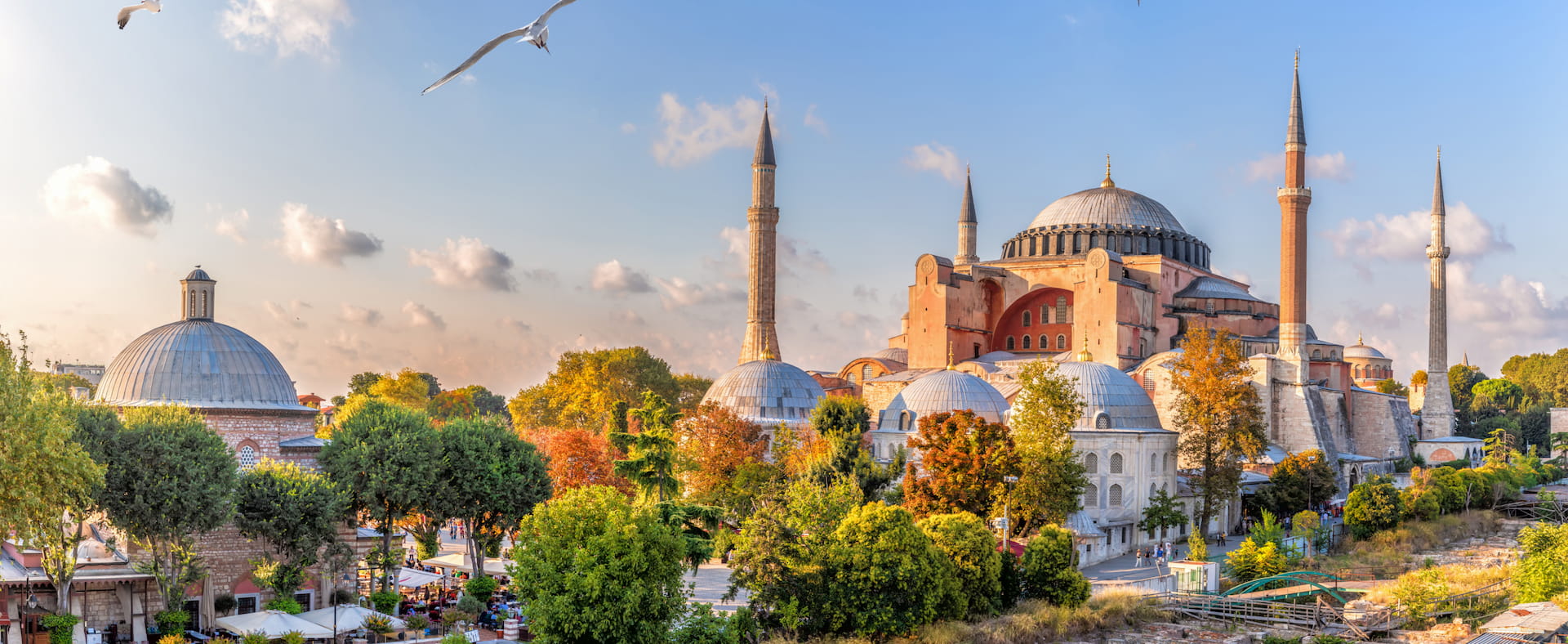 Turkey Hostels at the Best Price - Cozycozy