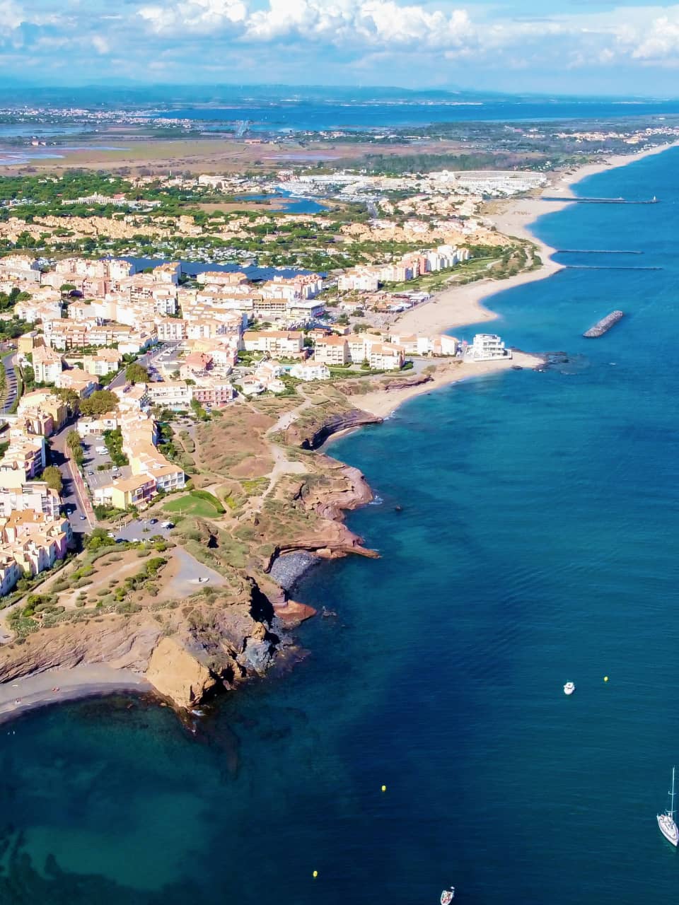 Locations Vacances et Airbnb Agde | cozycozy