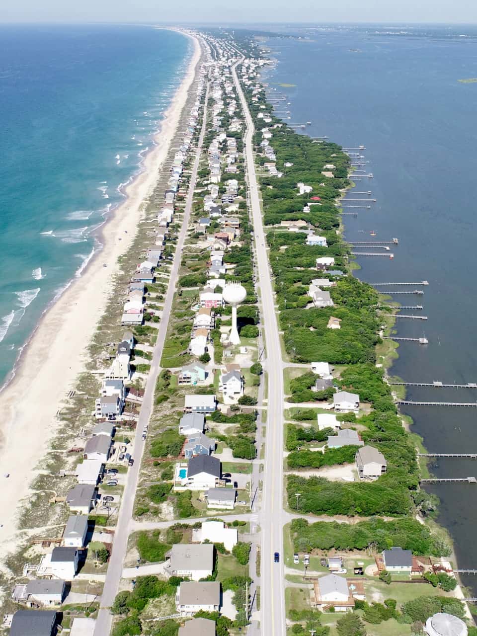 Emerald Isle, NC Vacation rentals \u0026 Airbnb | cozycozy, image size:960x1280