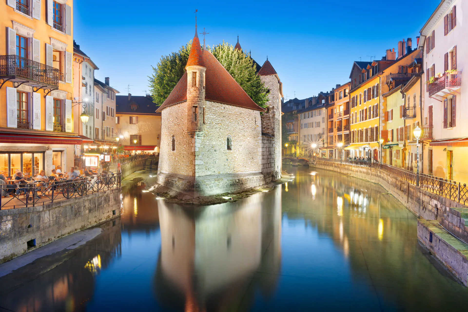 Que faire à Annecy ? Le guide de voyage ultime de la Venise des Alpes