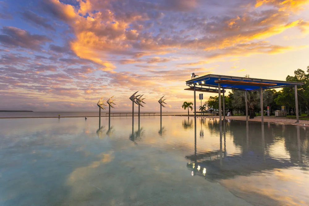 Cairns Travel Guide