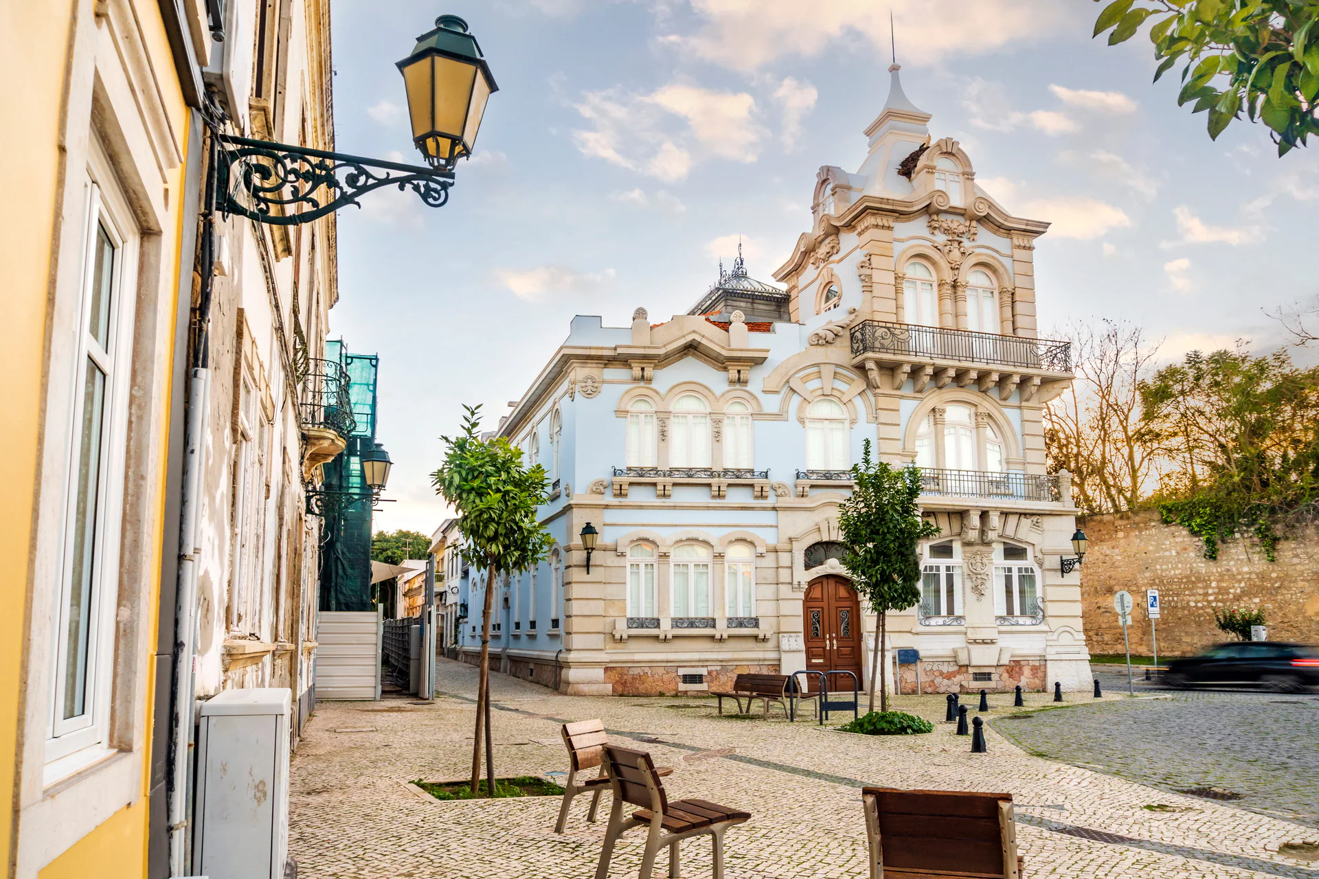 Faro Travel Guide