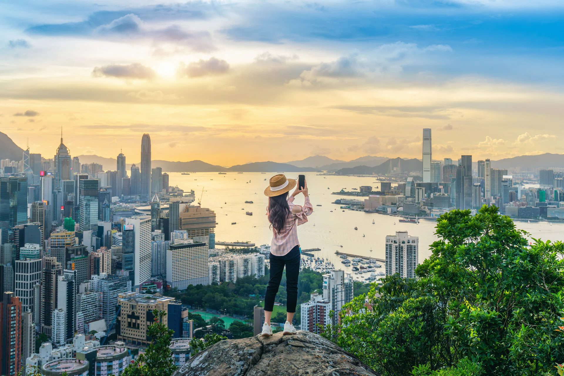 Hong Kong Travel Guide