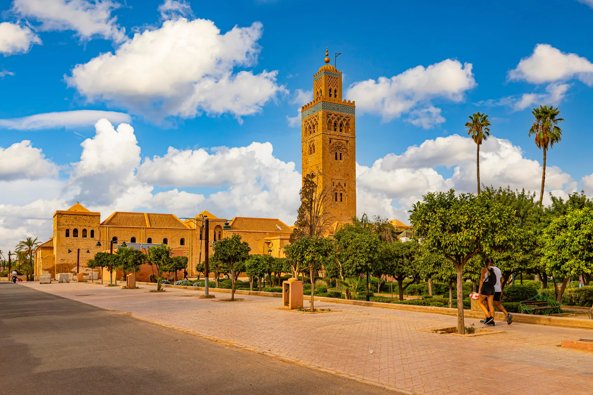 Vue de la Mosquée Kutubiyya à Marrakesh Vue de la Mosquée de Kutubiyya à Marrakesh