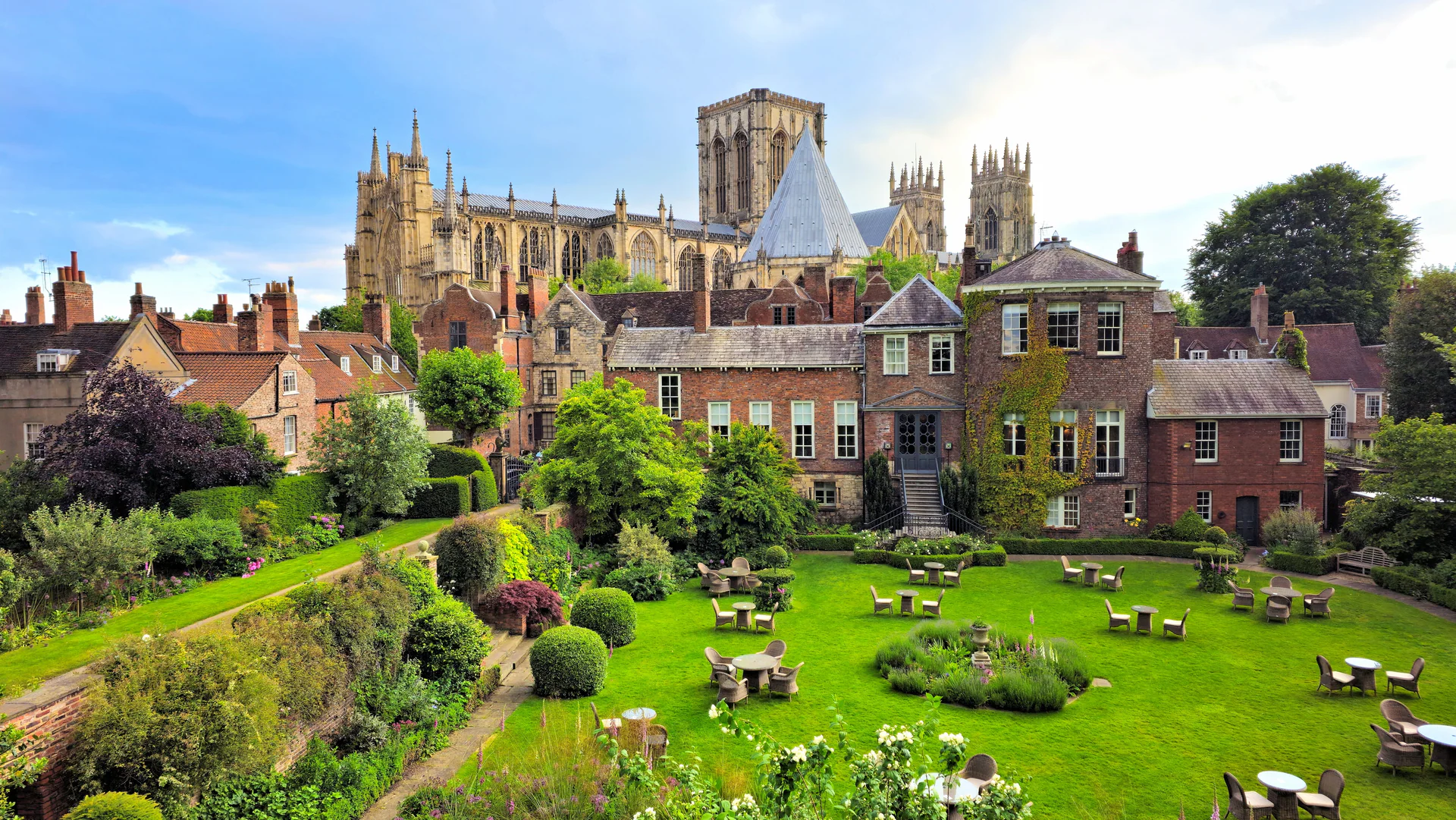 York Minster View York Minster and Garden
